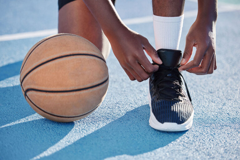March Madness and Healthy Hoops - Michigan Orthopaedic Surgeons